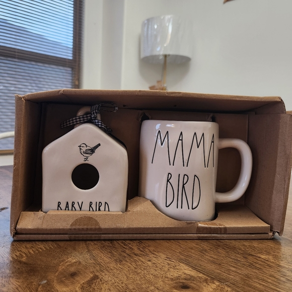 Rae Dunn | Dining | Rae Dunn Momma Bird Baby Bird Mug Set | Poshmark